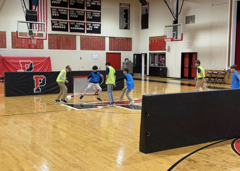 Barrier Pads & Padded Dividers | Gym Divider Walls | CoverSports